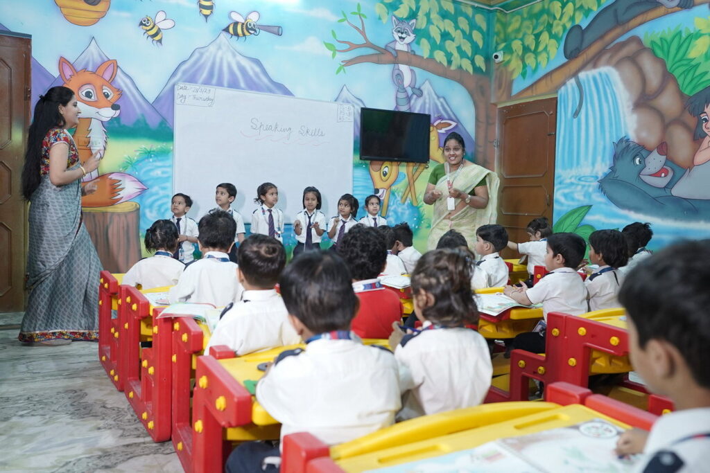 Class Rooms – Oxford IPS
