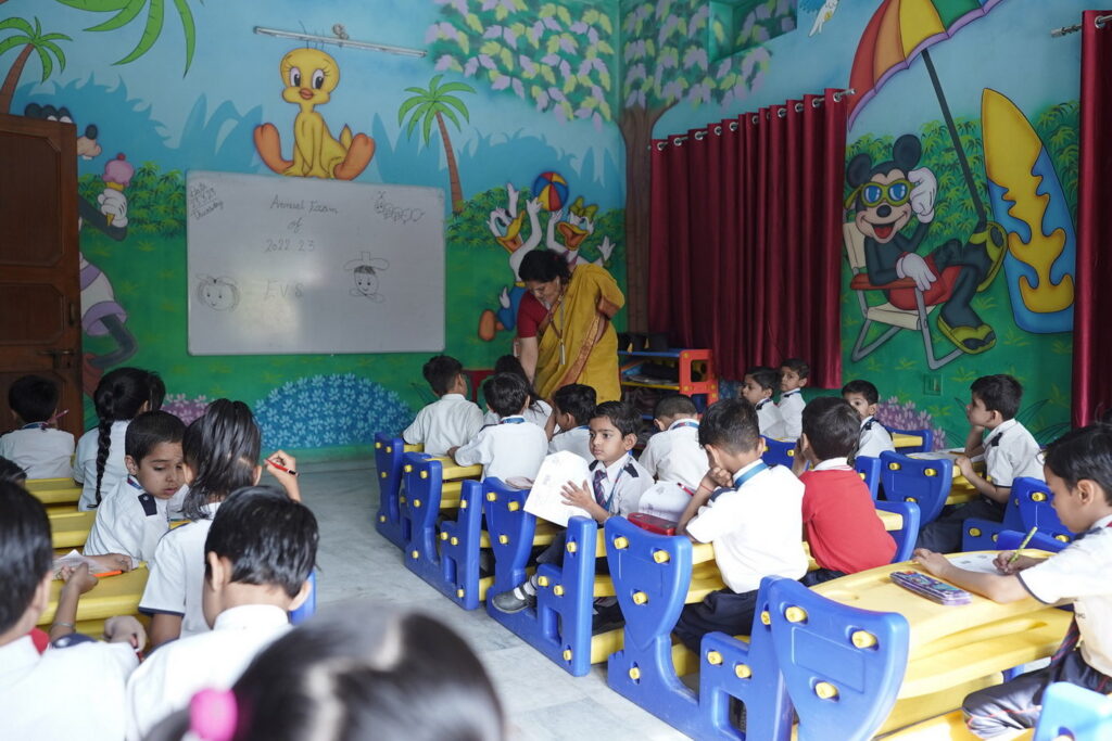 Class Rooms – Oxford IPS