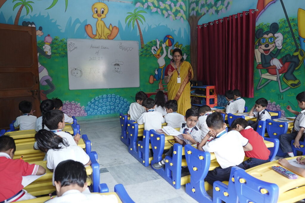 Class Rooms – Oxford IPS